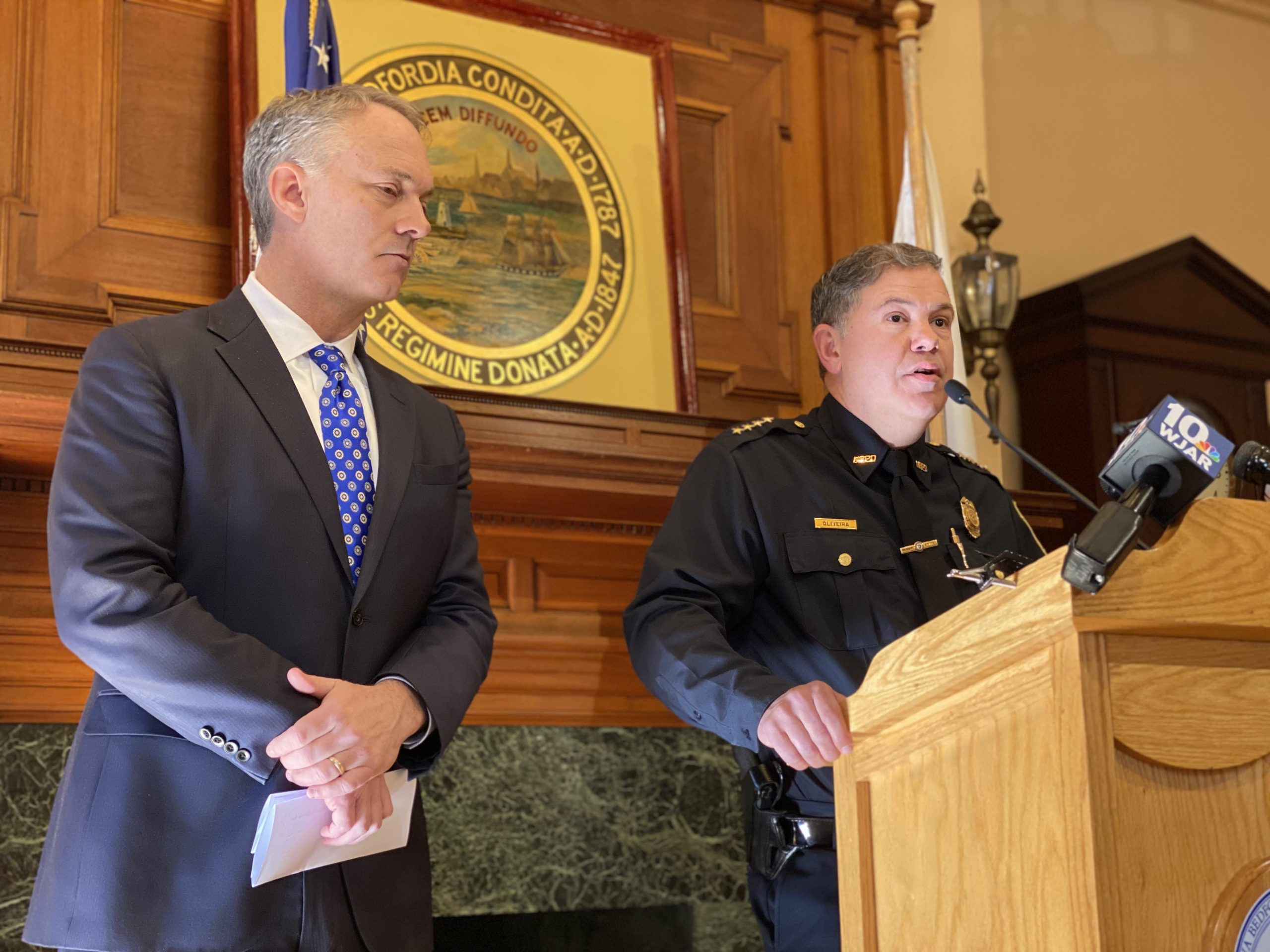 New Bedford offering $5,000 sign-on bonus to new police officers - The ...