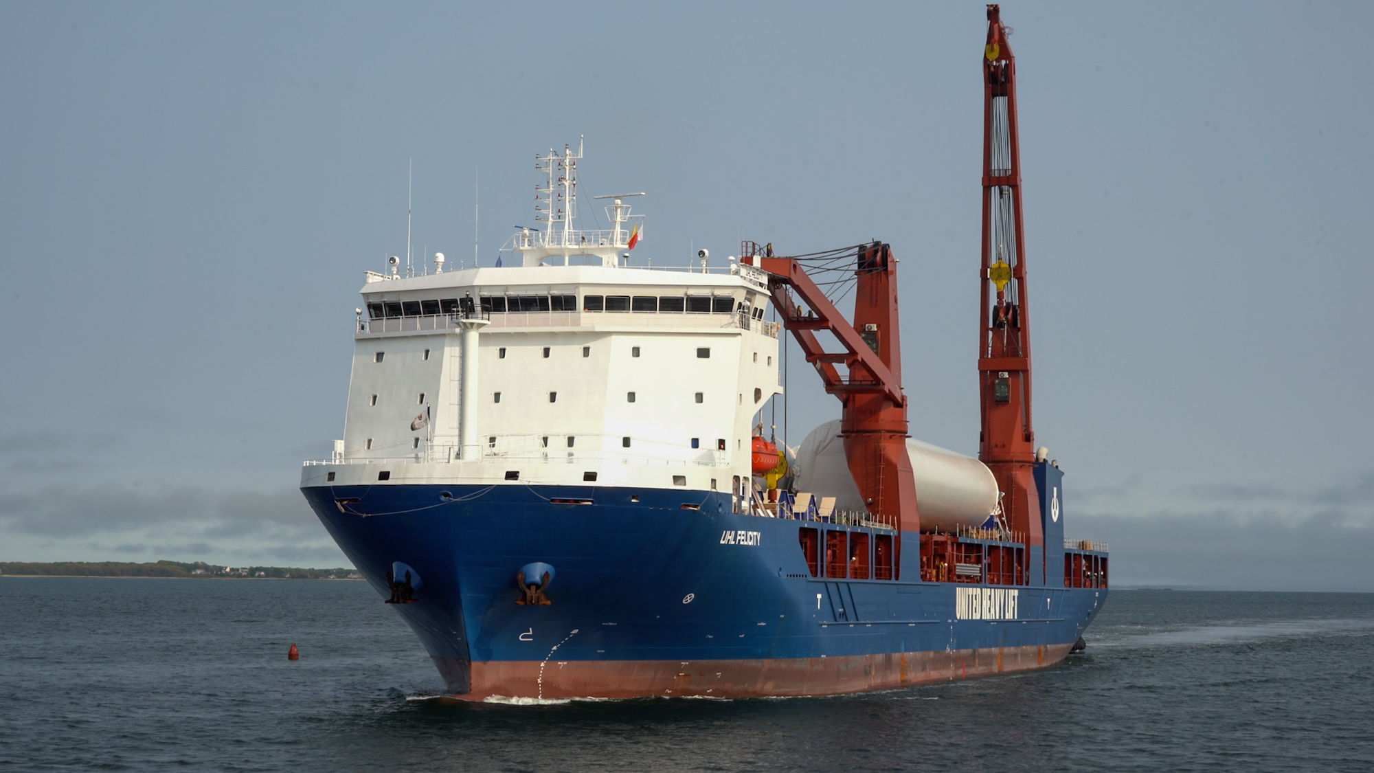 Video: UHL Felicity arrives in New Bedford - The New Bedford Light