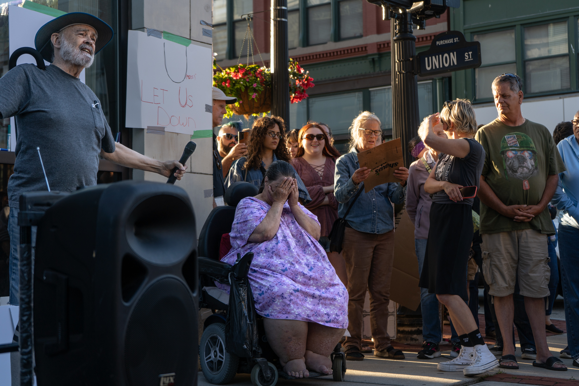 New Bedford crowd protests closing of UMass Star Store campus: ‘We are ...
